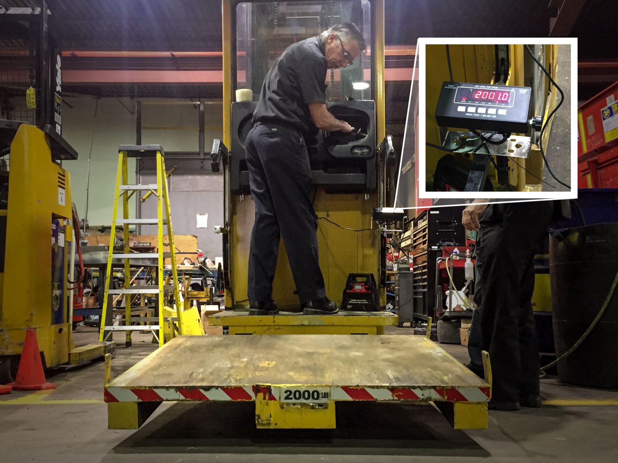 Avoid Warehouse Wireless Congestion | Weigh Point Order Picker System